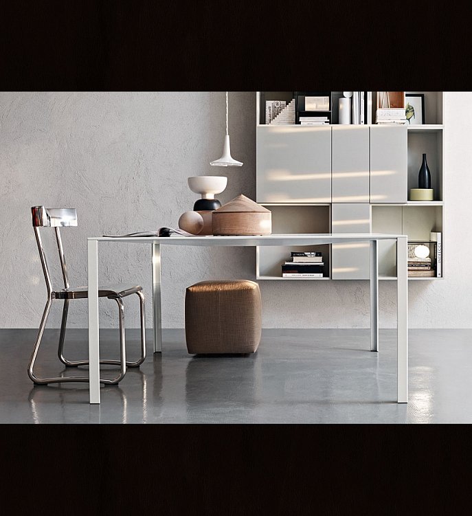 Письменный стол LessLess фабрики Molteni&C купить в Москве — Салон ...